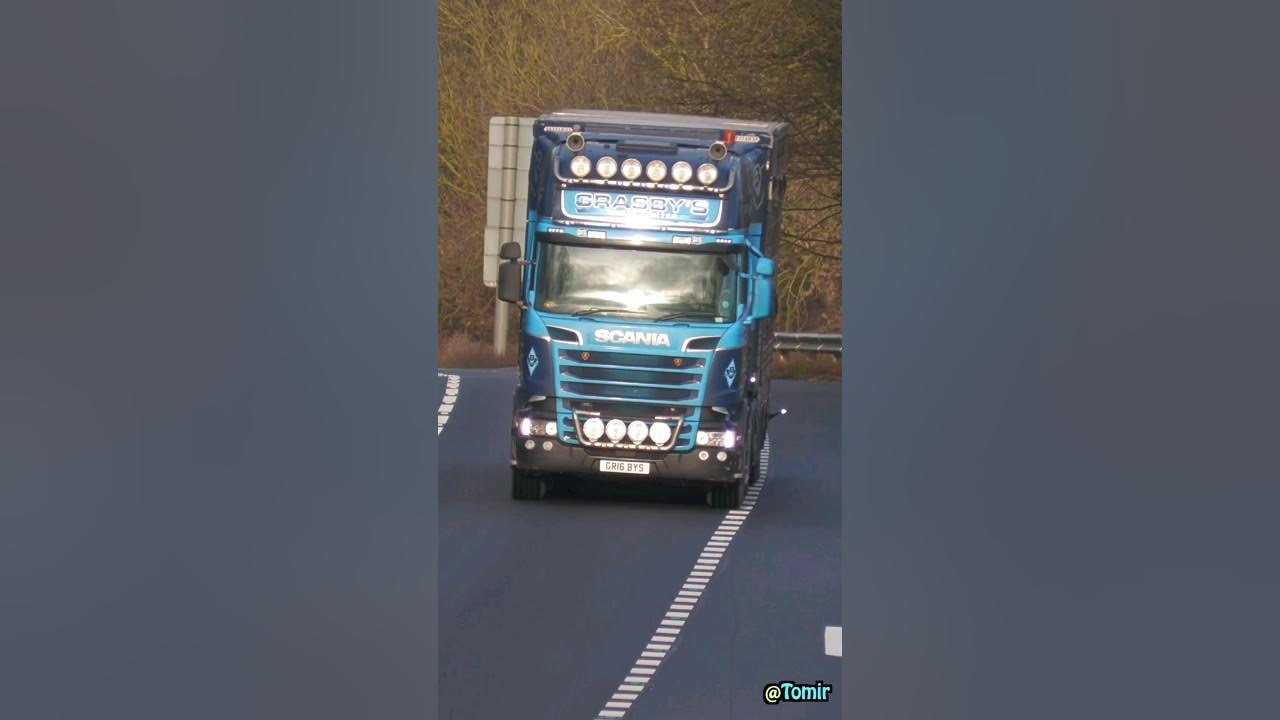 SCANIA V8 - GRASBY'S - A1(M) motorway #truckspotting #tomir - YouTube