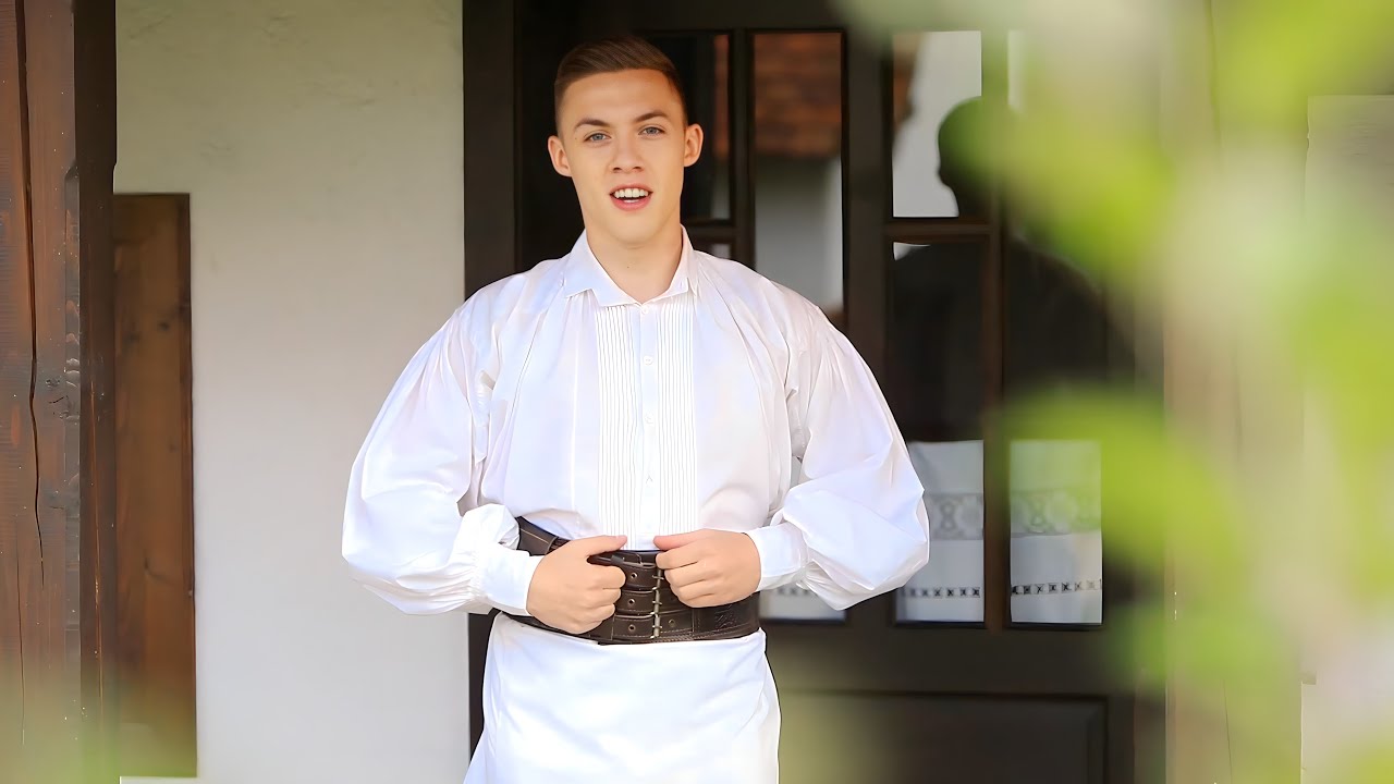 Catalin Rus - Pe ulita satului || Official Video - YouTube