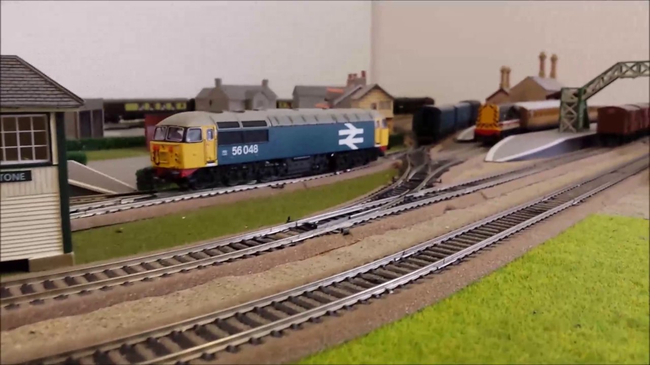 Hornby R2819 The Bournemouth Belle train pack with Britannia Alfred the ...