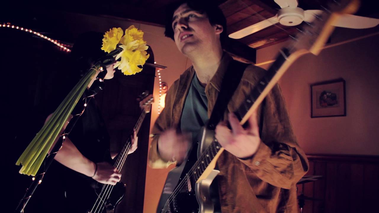 Turn South – Sad Sun (Official Music Video) - YouTube