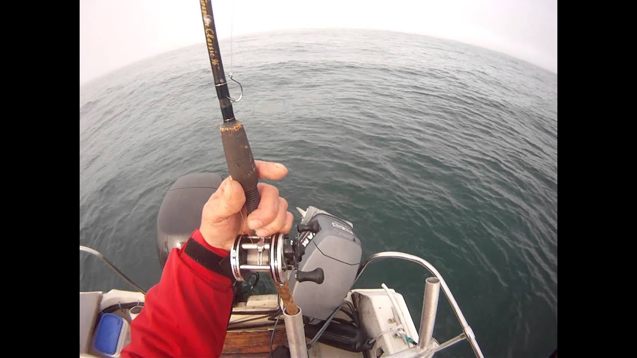 Bottom Fishing CoosBay Oregon - YouTube