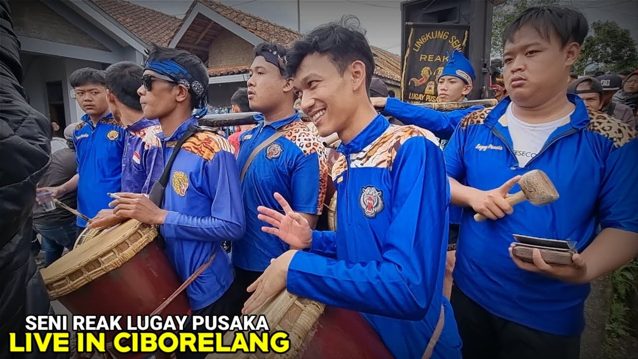 ARAK ARAKAN SENI REAK LUGAY PUSAKA DIJALAN CIBORELANG ||Seni Reak - YouTube