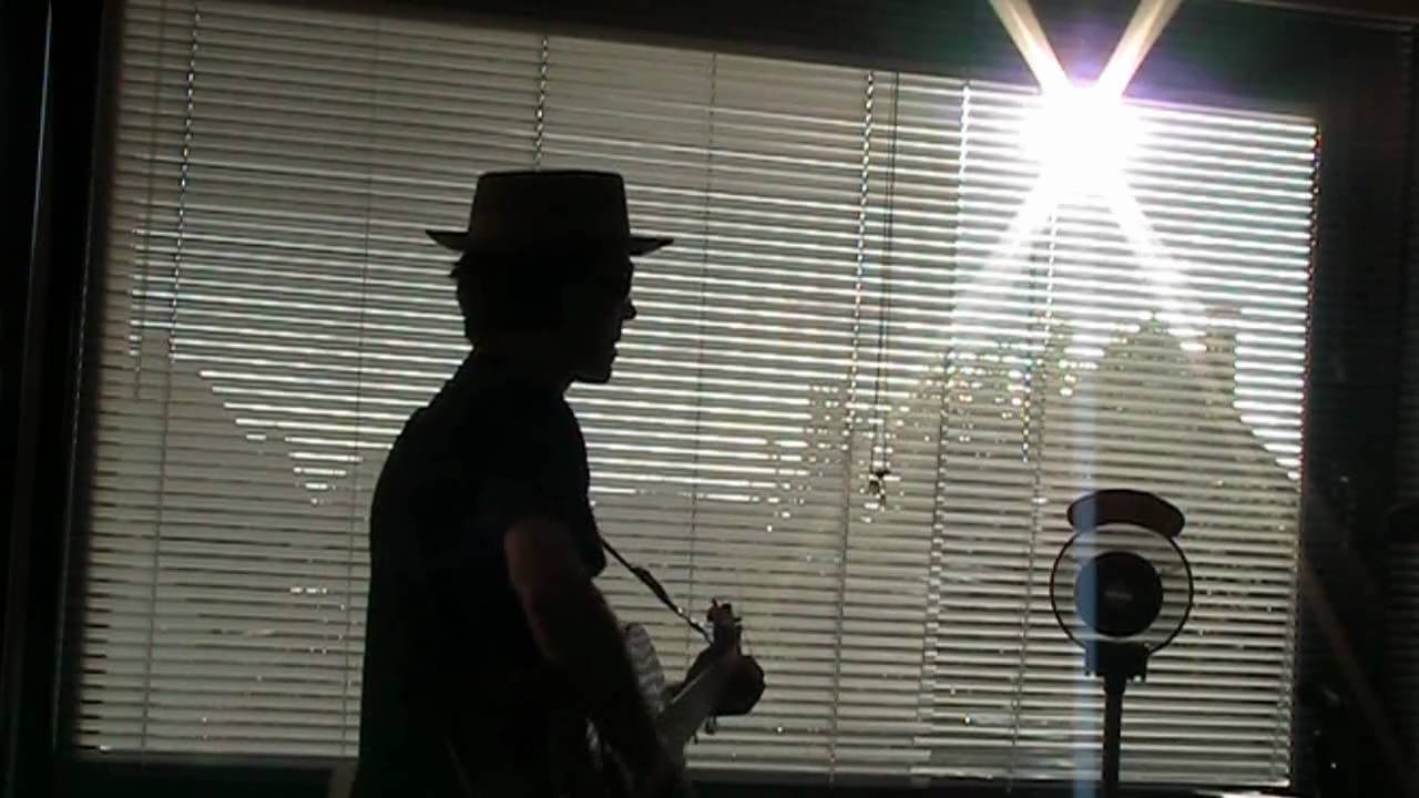 touch your dreams GARRY ENTROPY - YouTube