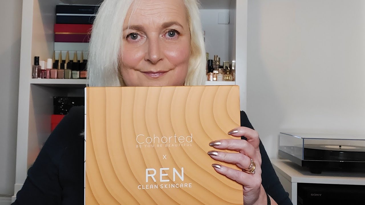 Cohorted x REN Beauty Box Unboxing - January 2023 - available as a one ...