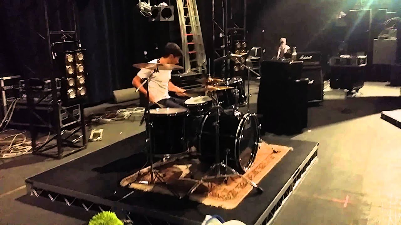 REIGN - Behind-the-scenes clip - YouTube