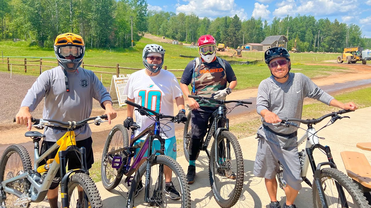 First ride @ Giants Ridge Bike Park - YouTube