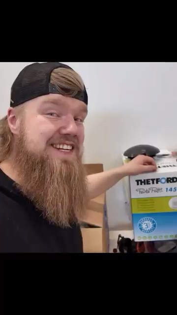 Rebelwerks p*ska huilaa - YouTube