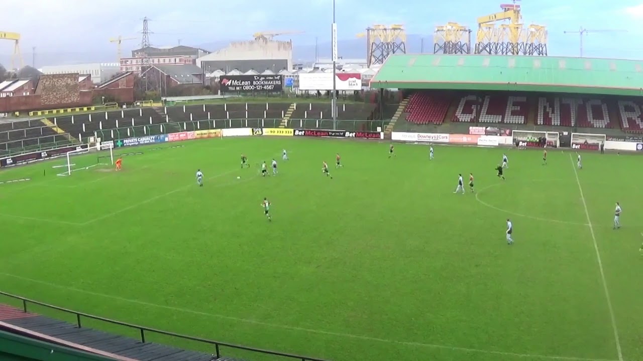 Eamon McLaughlin vs Glentoran - YouTube