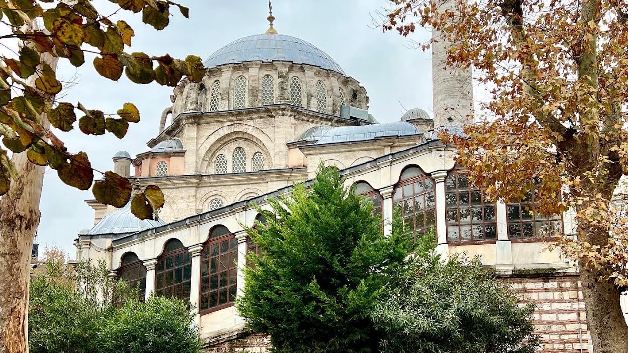 The Laleli Mosque (Laleli Camii, or Tulip Mosque) is an 18th-century ...