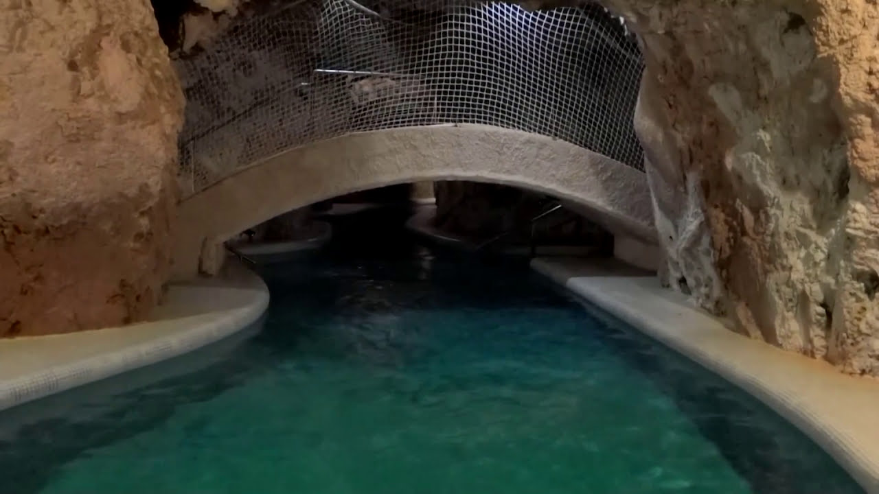 Cave thermal Bath (miskolctapolca barlang fürdő) Hungary - YouTube