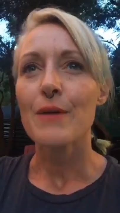 Griffon Periscope - Paint colors. Which one makes you sleepier? - YouTube