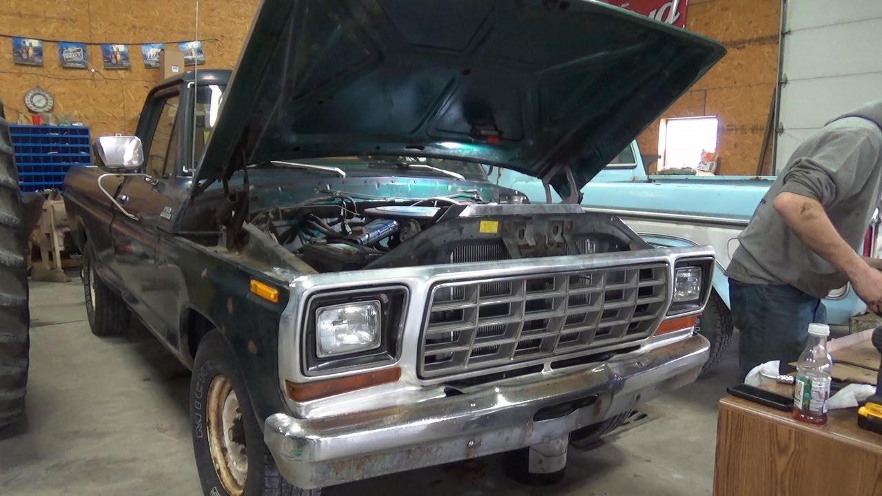 This 460 PURRS!! Levi's '79 Dentside - YouTube