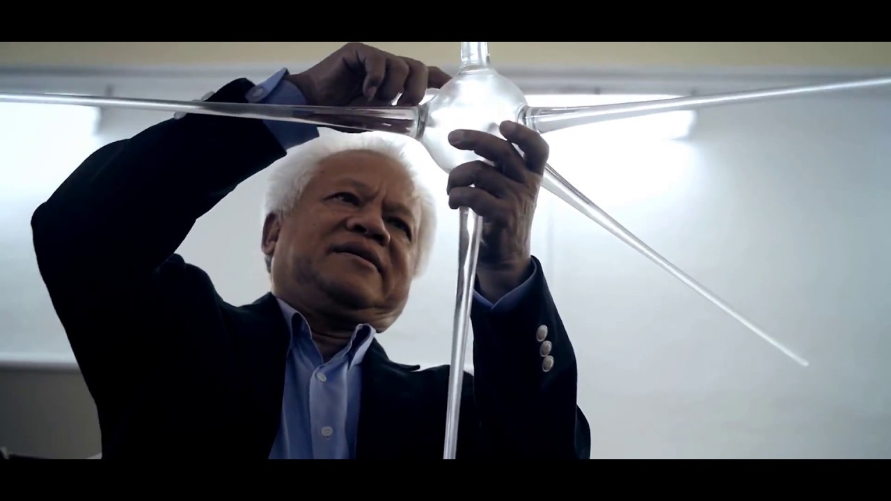 lightandyou.com - Lasvit, Neuron Dynamic Lighting Sculpture - YouTube