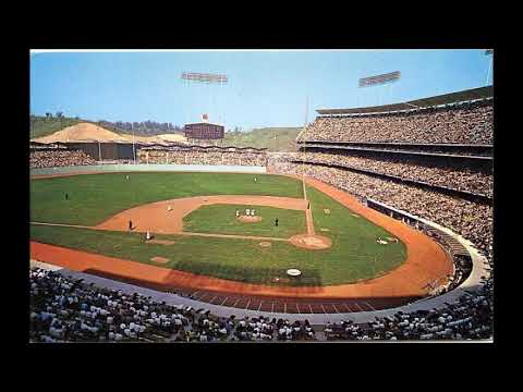 Los Angeles Dodgers National Anthem Helen Dell O Canada and Singer 1 ...