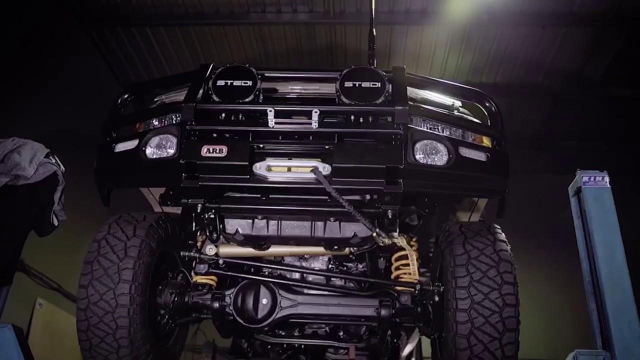 Toyota Land Cruiser 79 Series Build - YouTube