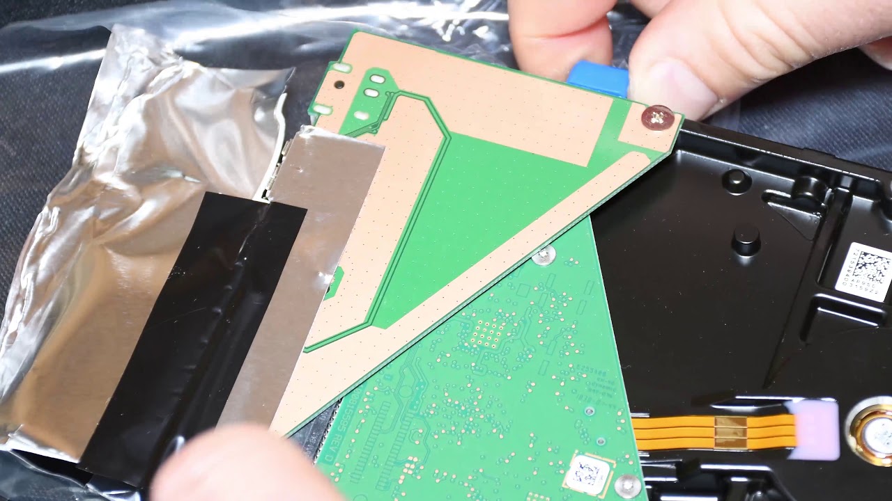 What´s Inside.... Seagate Expansion Desktop 4 TB - YouTube
