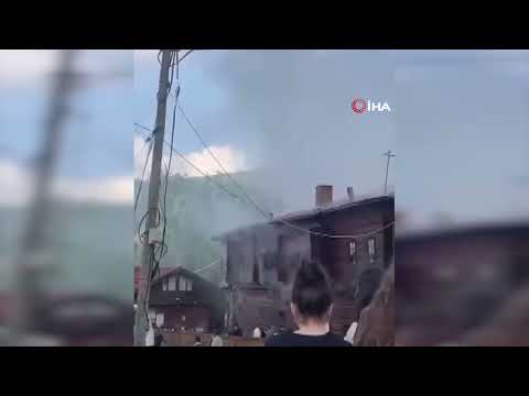 250 yıllık tarihi Paşa Konağı'ndaki yangın söndürüldü
