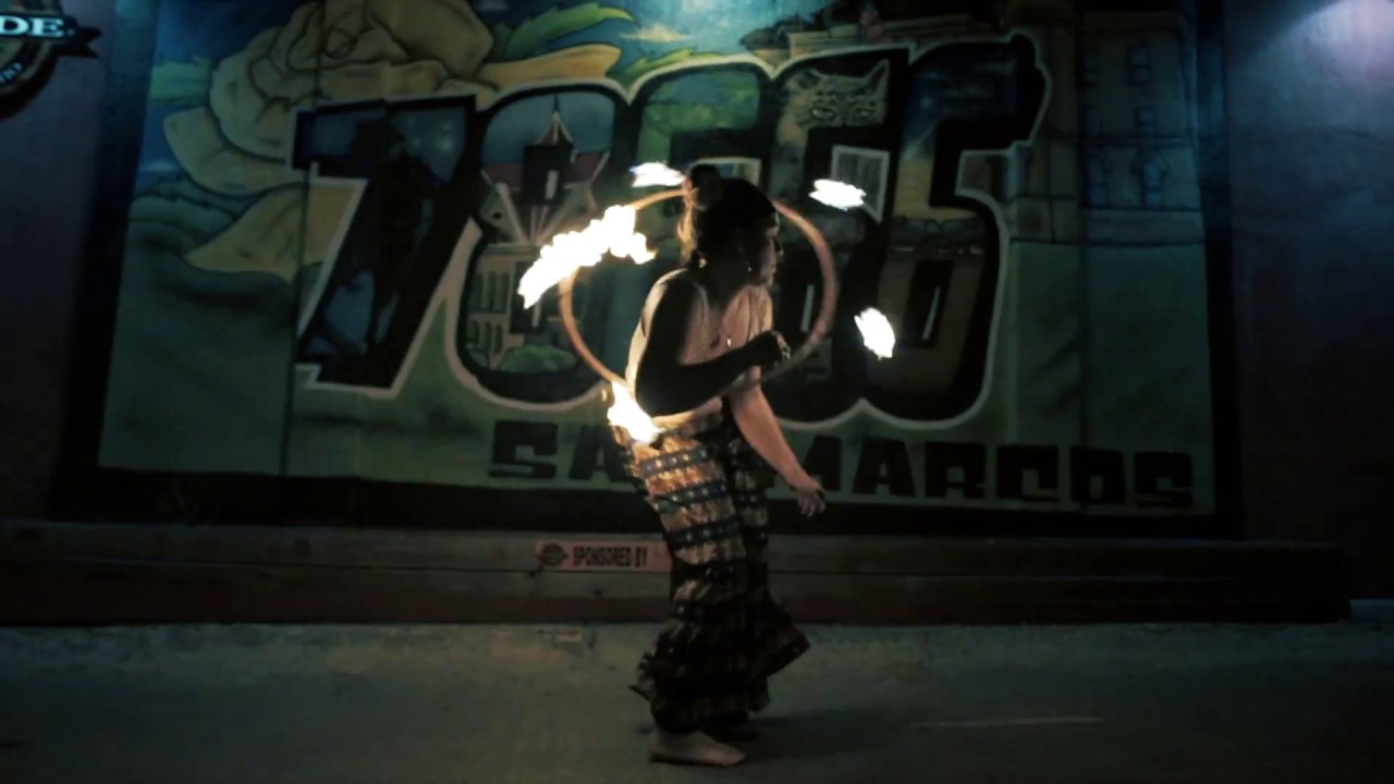 Sarah Flow - Hula Hoop Promo Video - Director Cut - YouTube
