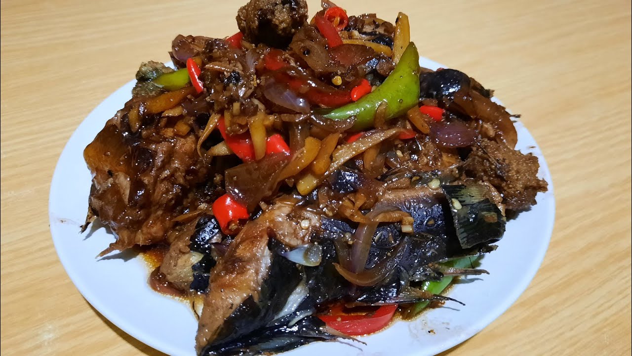 How To Cook Catfish Recipes | Adobong Hito Recipes - YouTube