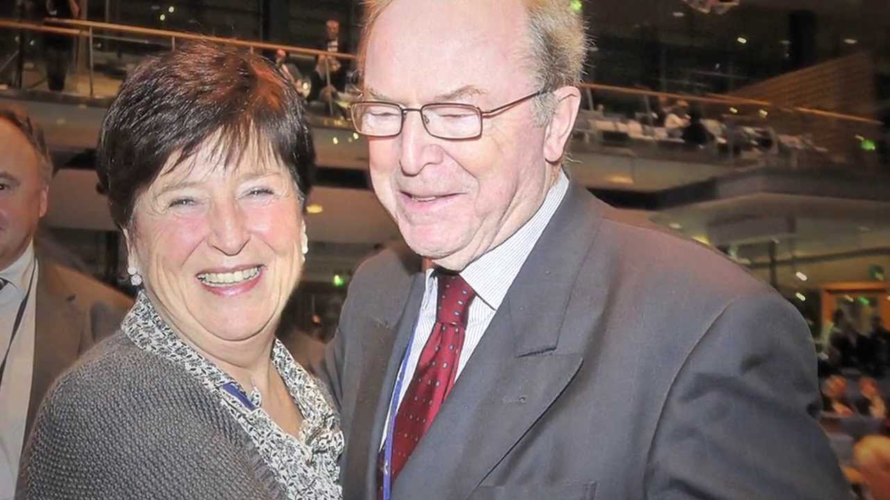 A tribute to our founder, Wilfried Martens - YouTube