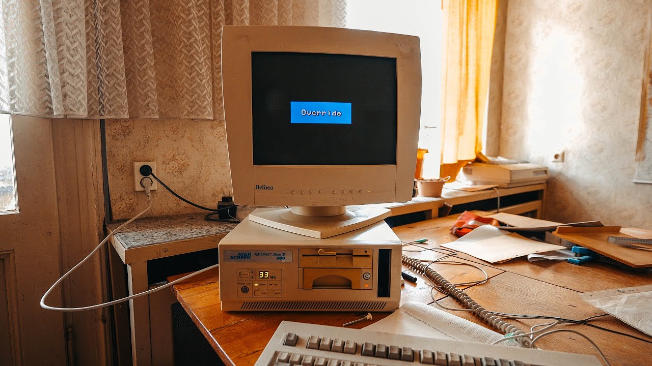 Powering Up a Computer In An Abandoned Factory 🏭 - YouTube