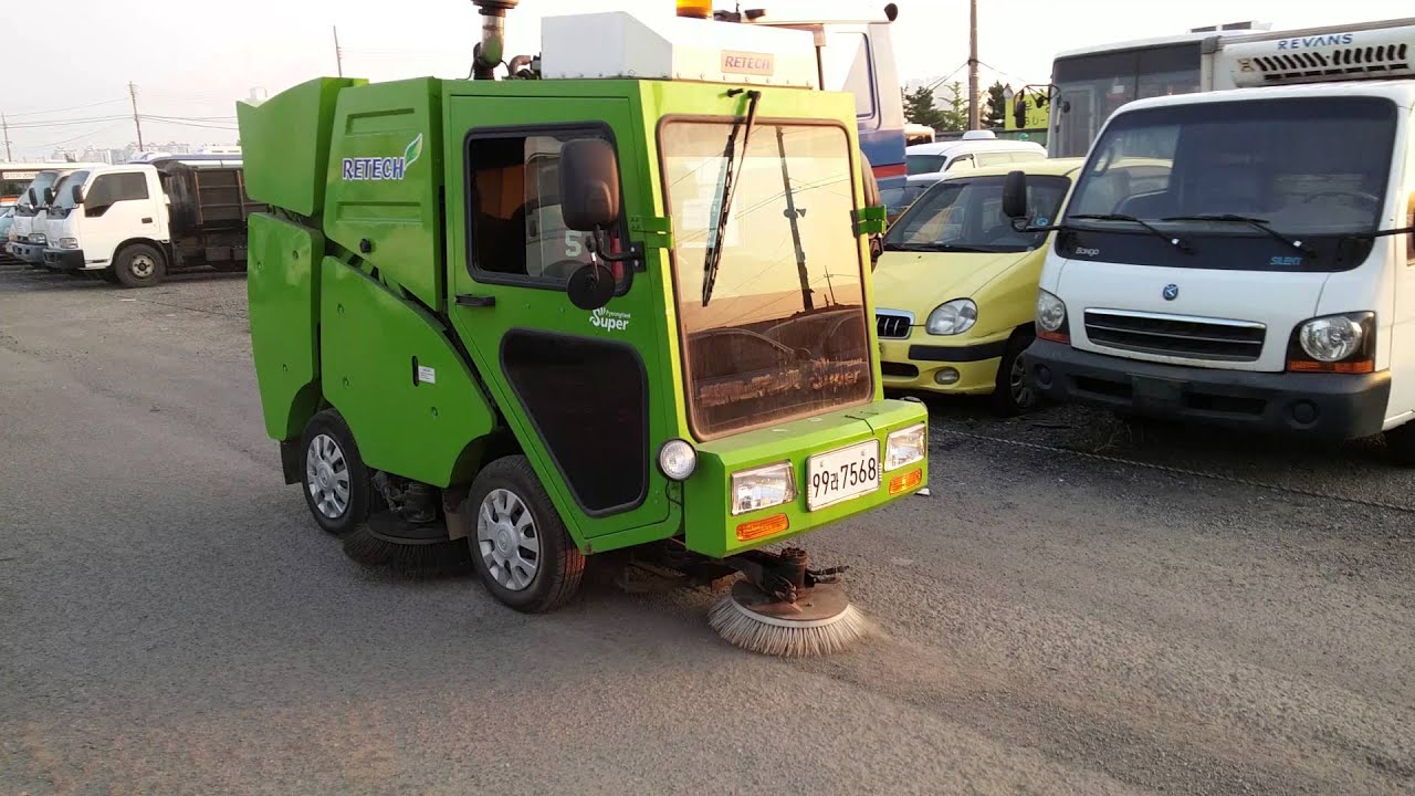 Compact road sweeper - YouTube