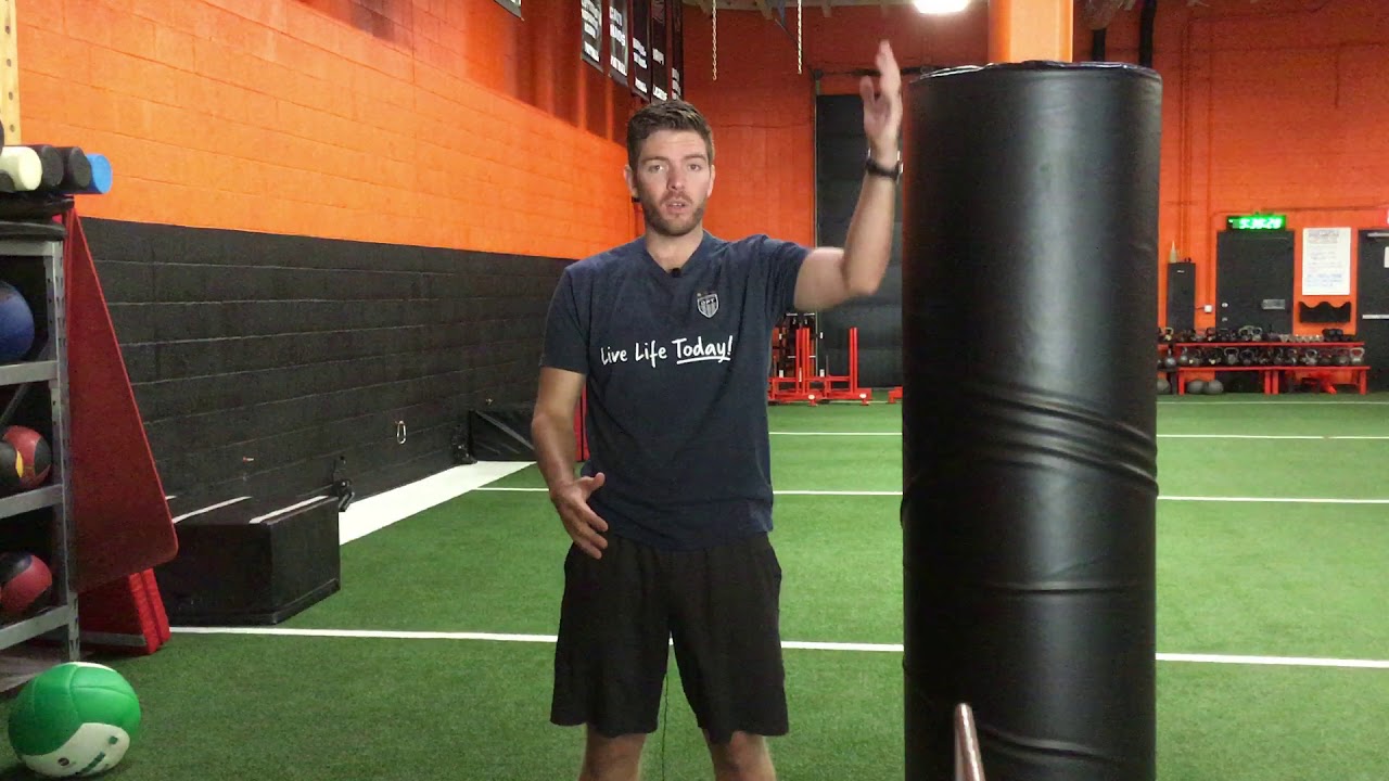 Stretch pec minor - YouTube