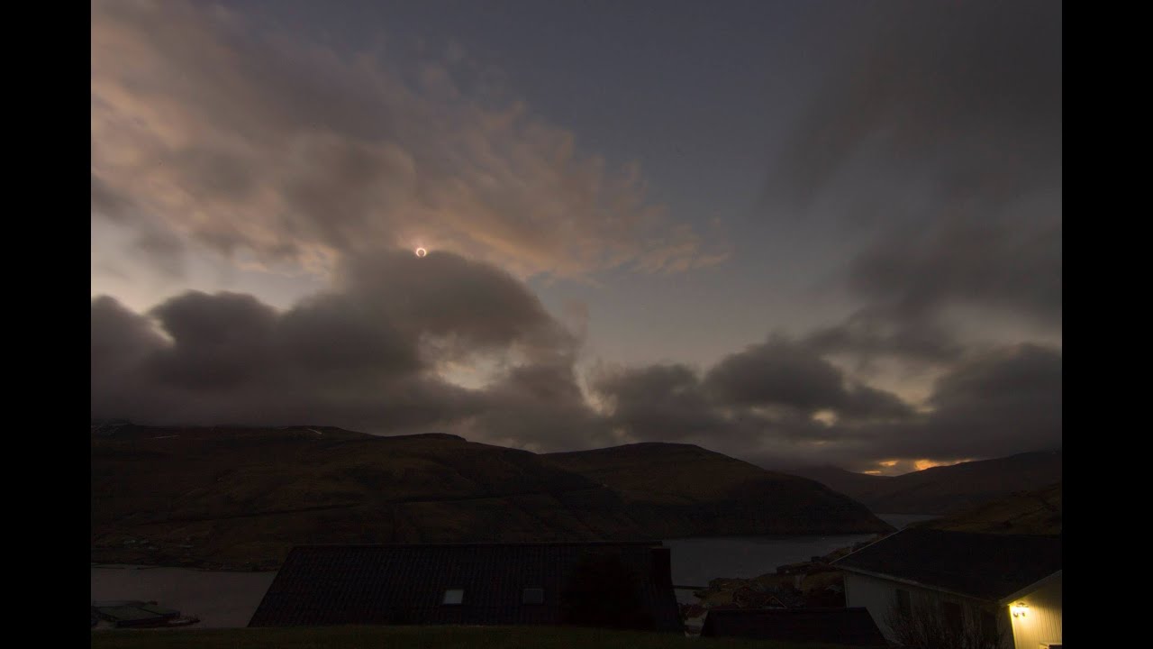 20'th March 2015 Total Solar Eclipse wideangle timelapse - YouTube
