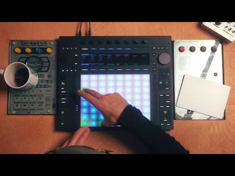 Live Beats on Ableton's Push 3!