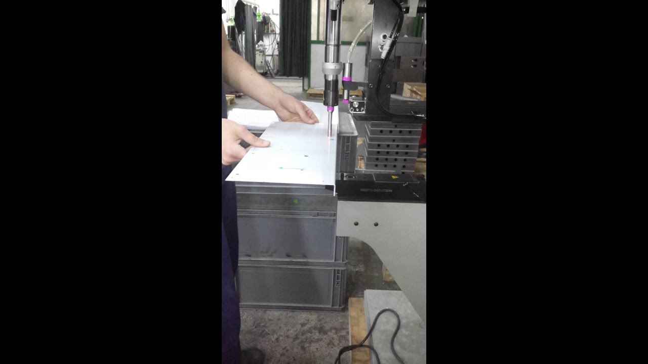 Prensa insertadora PS2000 PEM. Instalación de separadores - YouTube