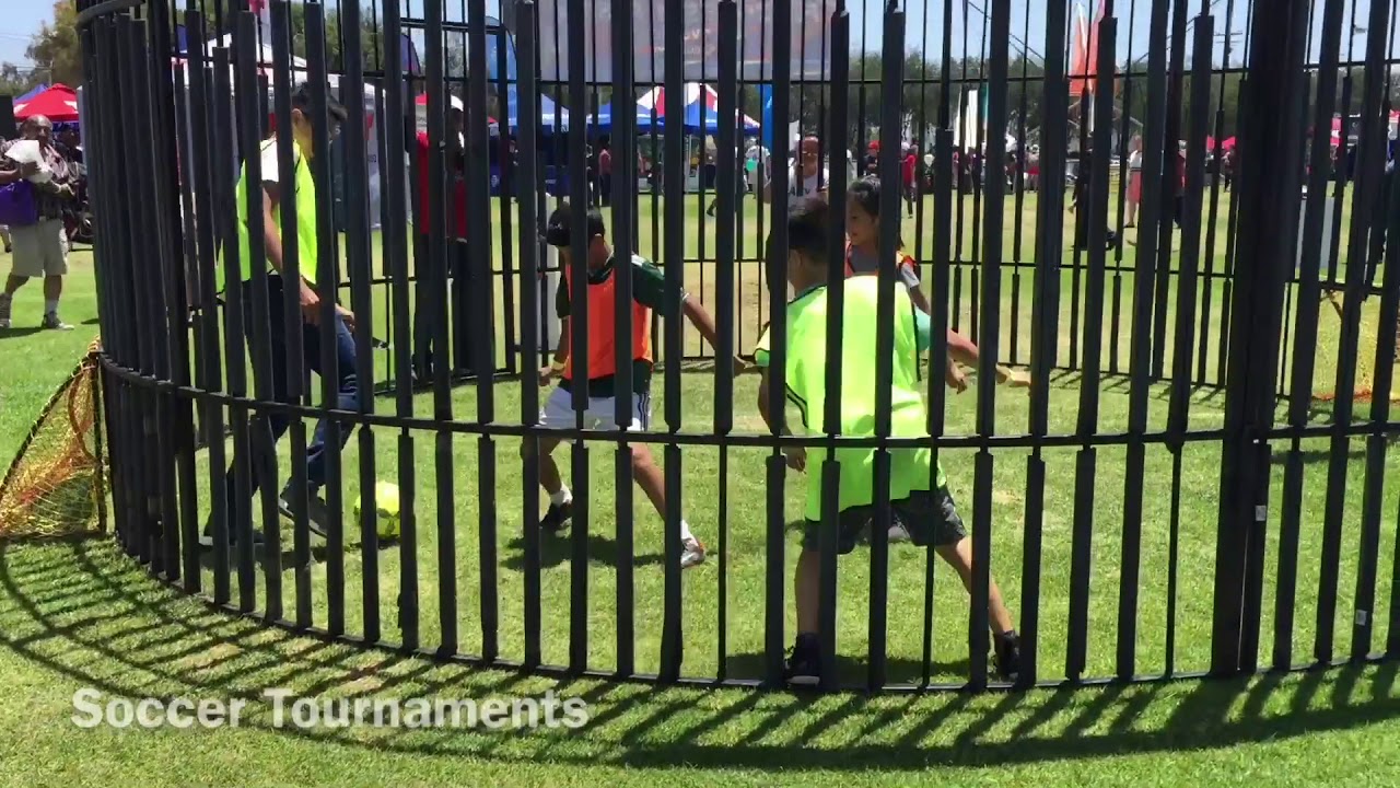 Futboleros Soccer Cage for rent - YouTube