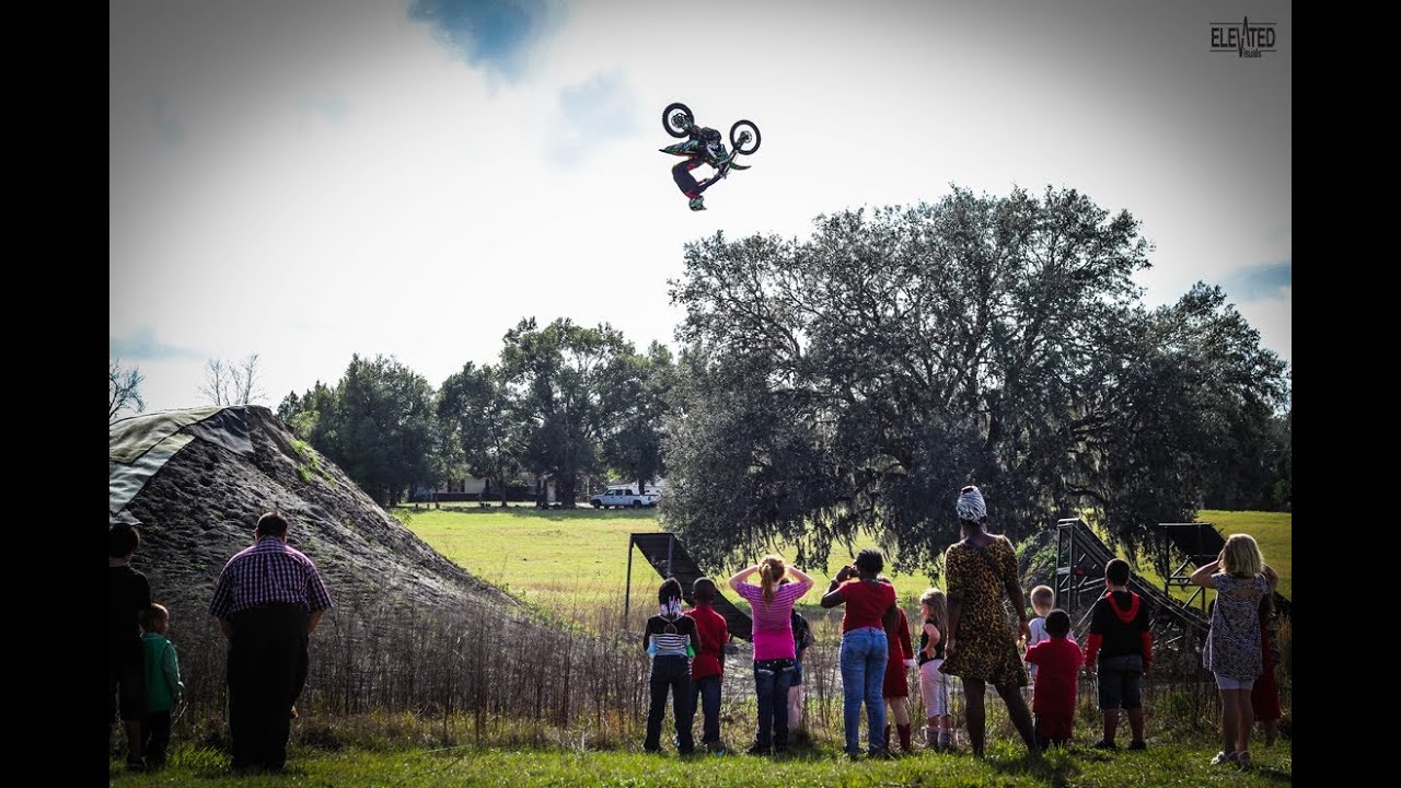 Ryan Logan FMX - December 2013 - YouTube