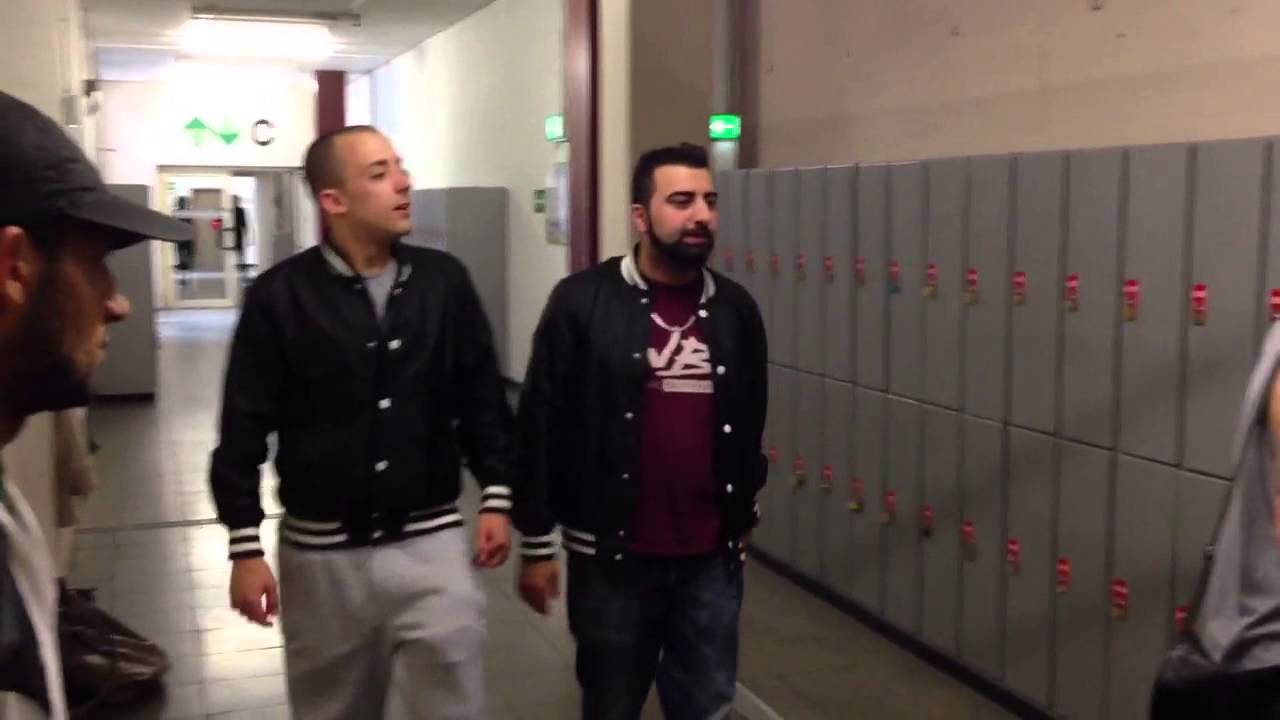 Pausenhof on Elm Street (Behind the Scenes) (Yasin609, Joe Castelli ...