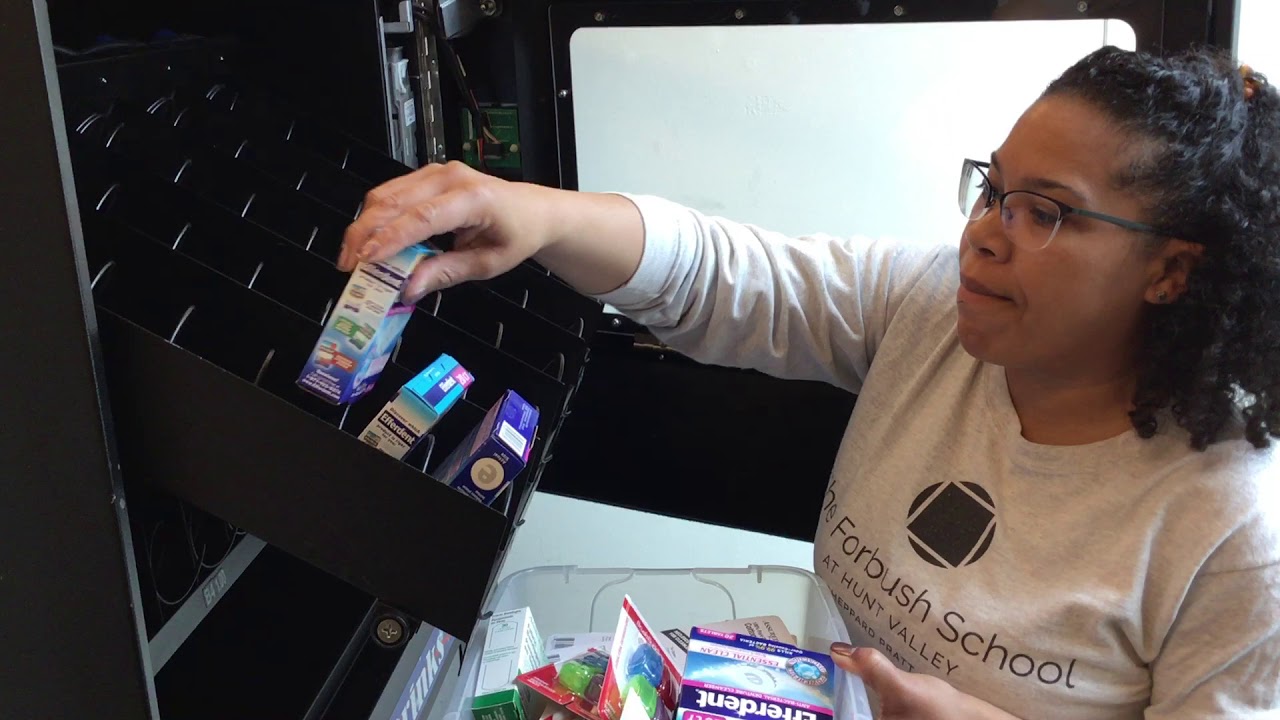 Opening & Stocking a Vending Machine - YouTube