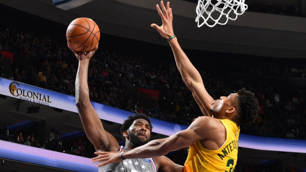 The Greek Freak's Best Blocks - YouTube