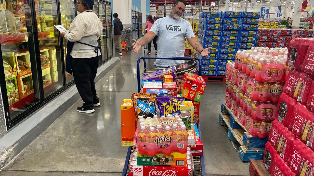 We had to switch carts 🤣 - YouTube