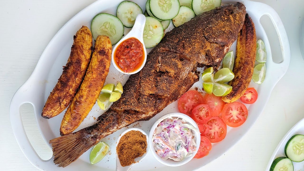 Grilled fish and plantain in less than 30 minutes! Roasted fish and ...