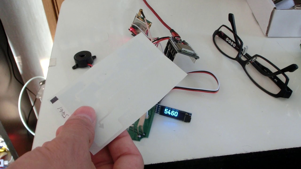 ESP32 + CF-MU904 + OLED + Piezo buzzer - YouTube