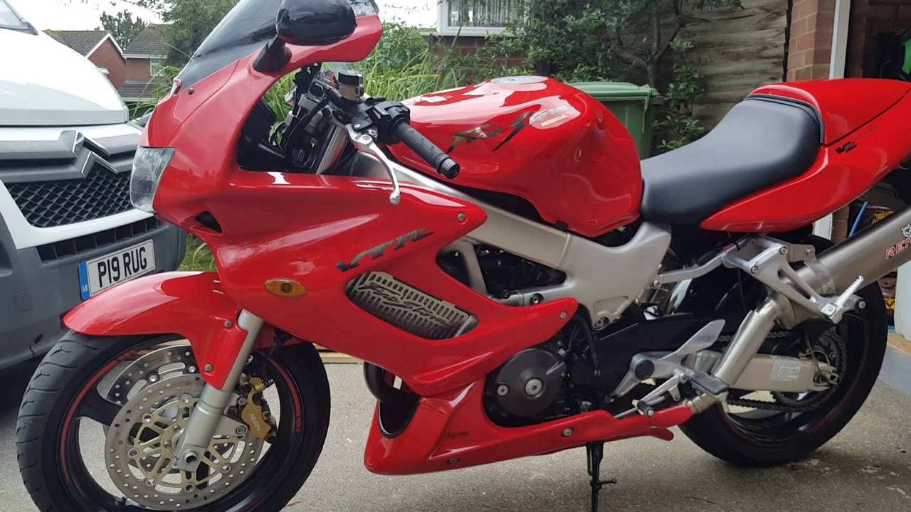 Honda vtr walkaround - YouTube