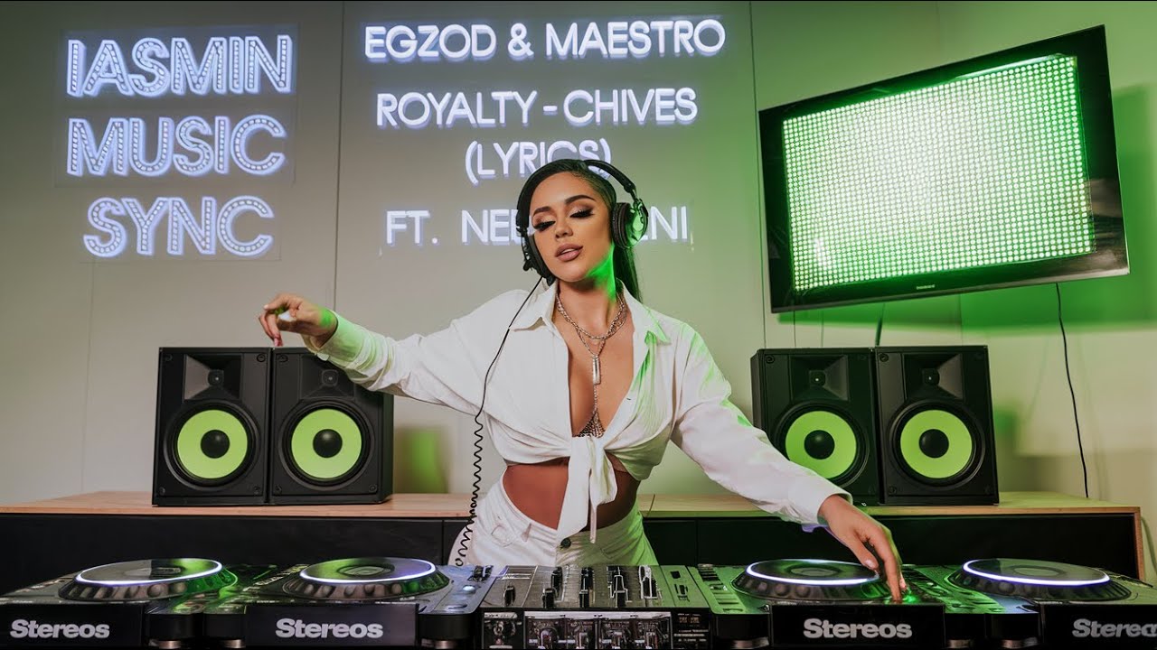 Egzod & Maestro Chives - Royalty (Lyrics) ft. Neoni - YouTube