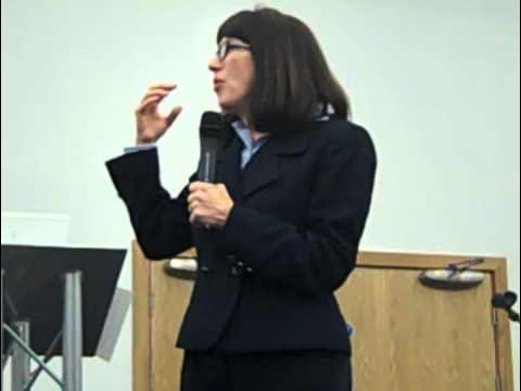 Maryanne Wolf Pleasures and Perils of the Evolving Reading Brain.m4v ...