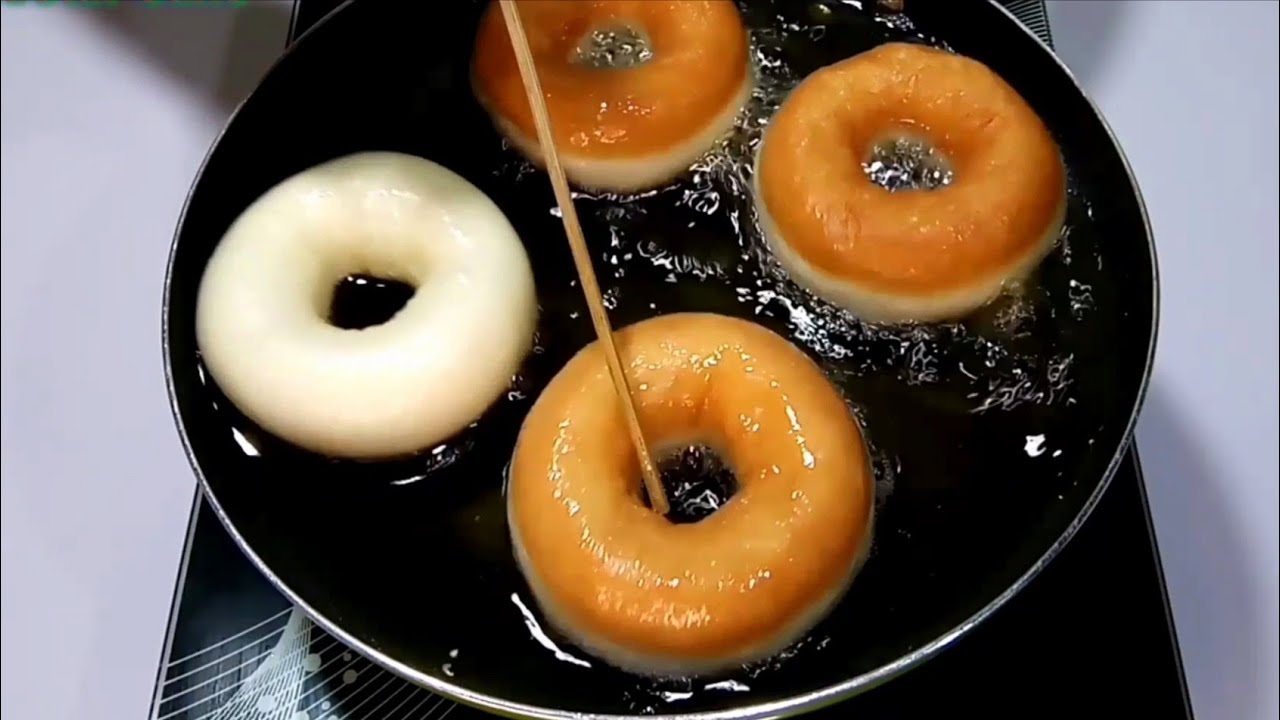 Easy way to get a Good shape of Donuts || Doughnuts at Home - YouTube