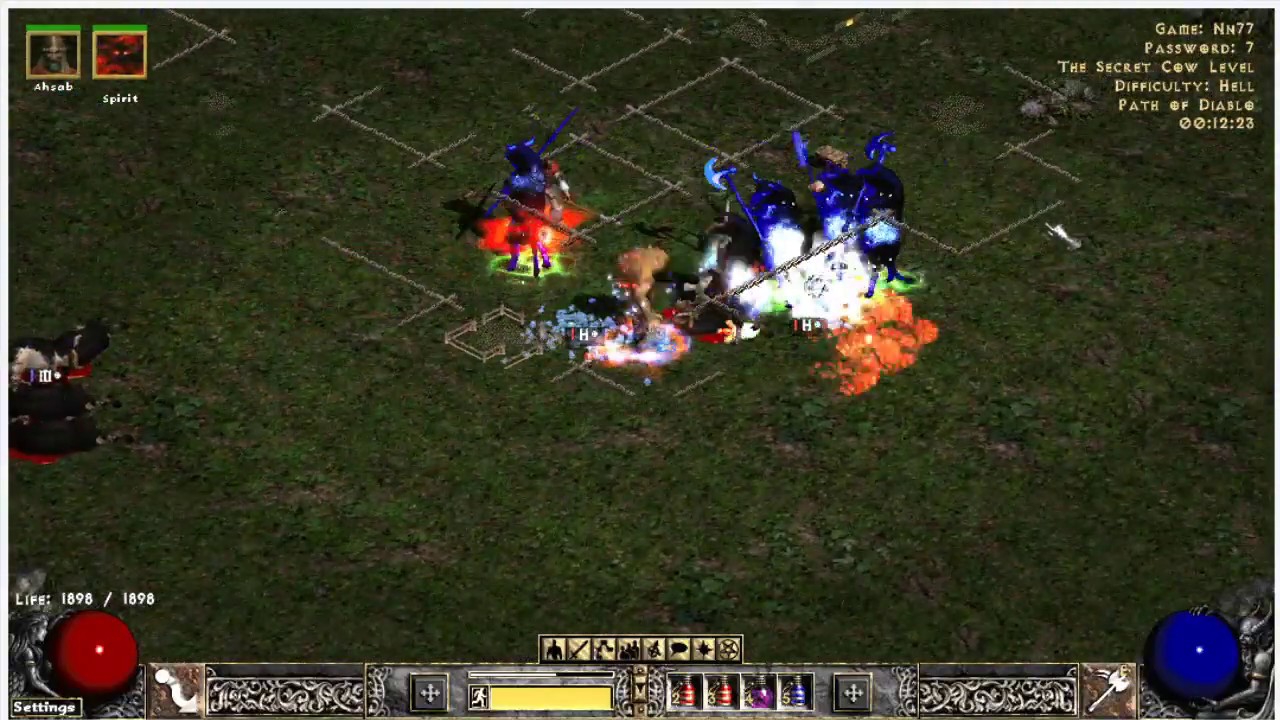 Path of Diablo: Ball lightning Bear Cleave Barb Cow run - YouTube