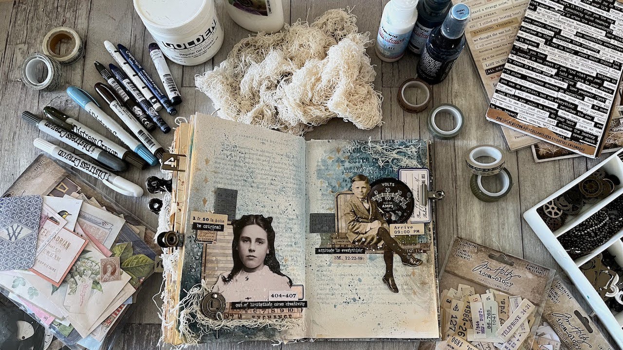 A few (more) minutes of fun - collaging a journal page - YouTube