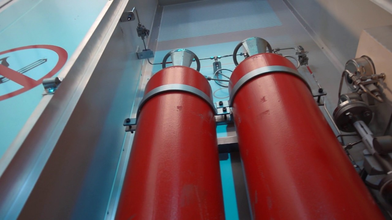 PEM Electrolyser - YouTube