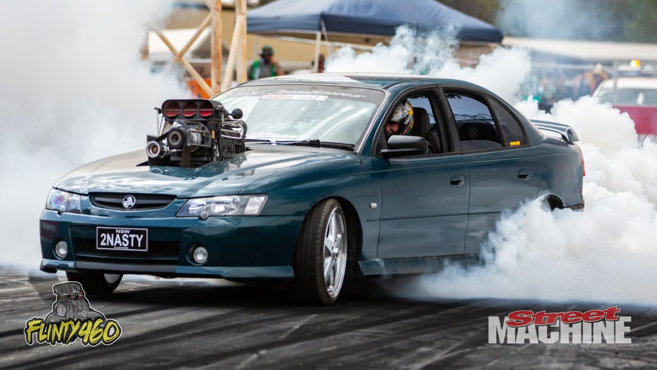 MENTAL VY SS COMMODORE "2NASTY" TYRE FIRE AT SUMMERNATS 33 - YouTube