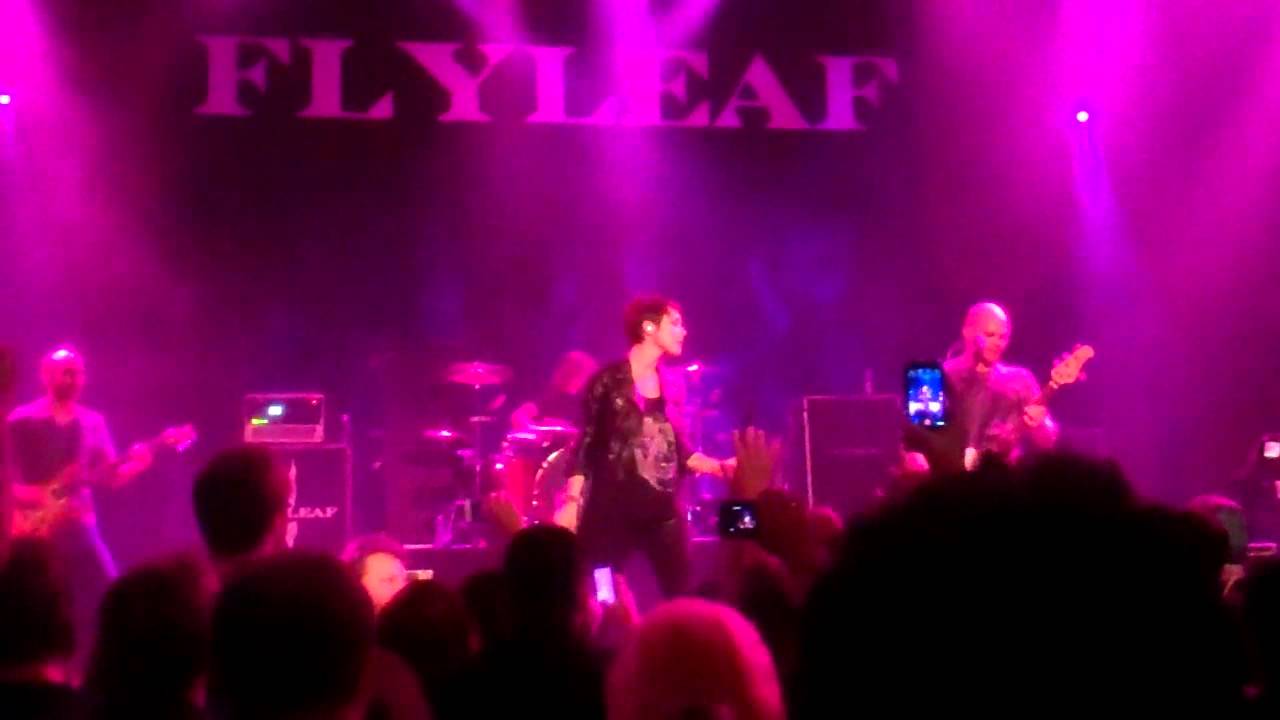 Flyleaf (with Kristen May)-Call You Out (Live) House of Blues Chicago 3 ...