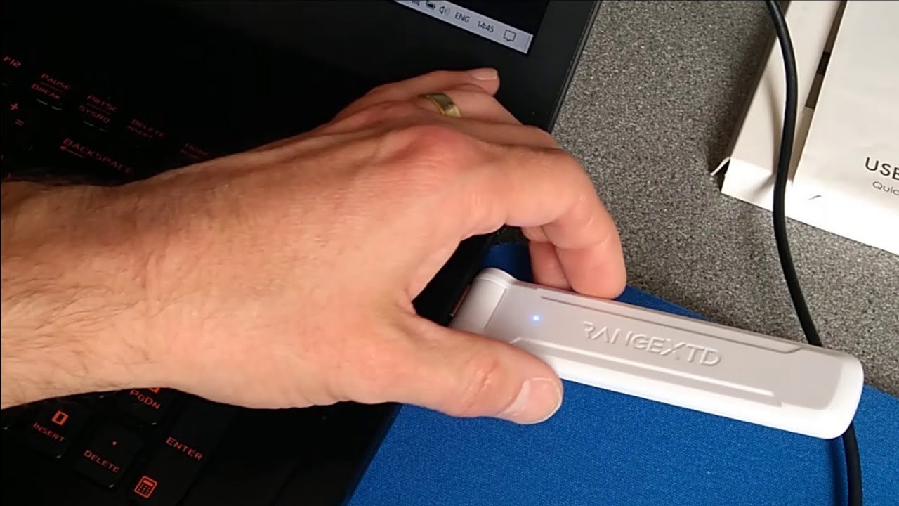 How to factory reset a RangeXTD USB-WiFi Repeater - YouTube