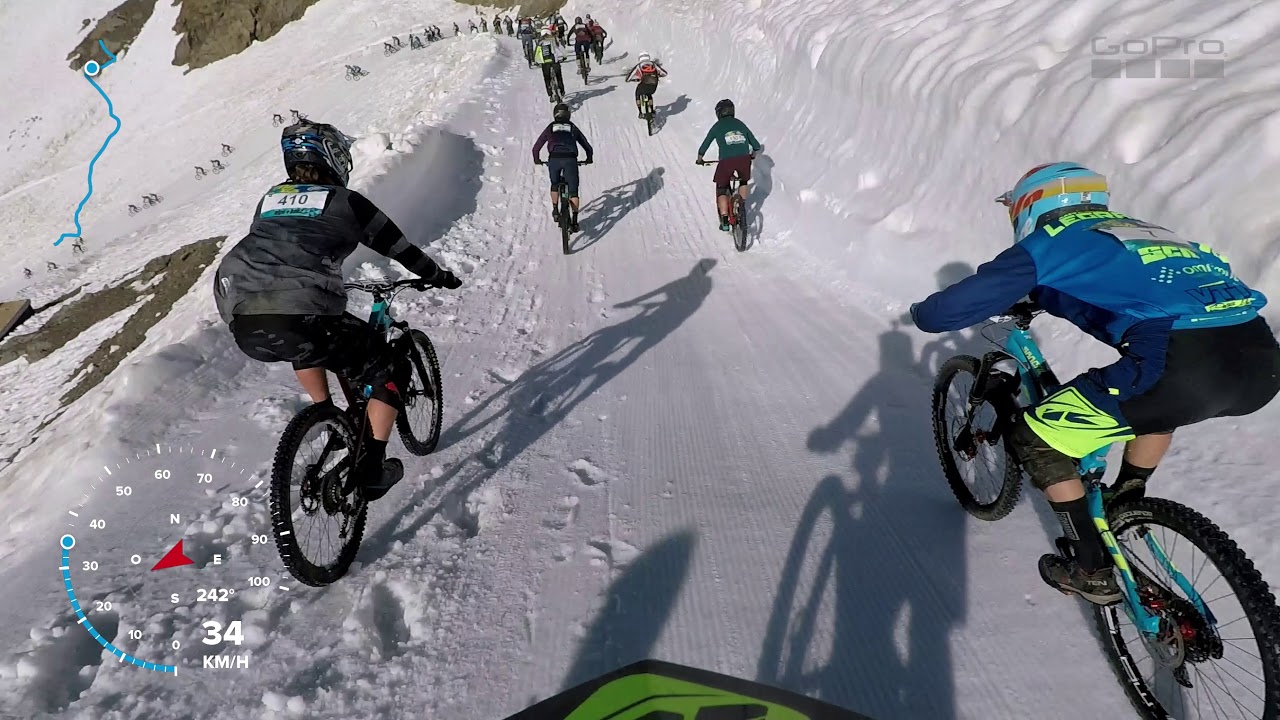 Départ méga avalanche 2018 - YouTube