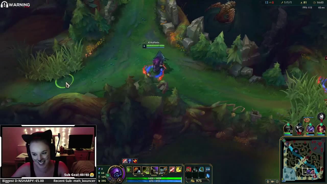 Chicken in League of Legends - YouTube